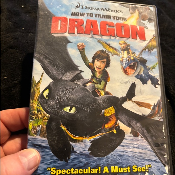 Dreamworks | Media | How To Train Your Dragon Dvd | Poshmark